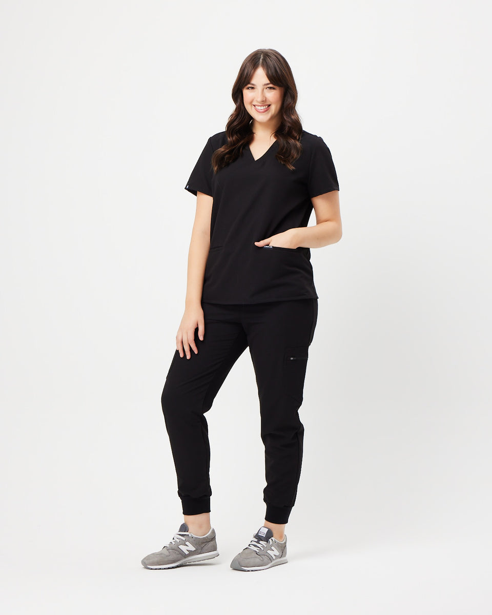 ELIZABETH Black Two Pocket Scrub Top – Scrub Lab - Premium Medical Apparel