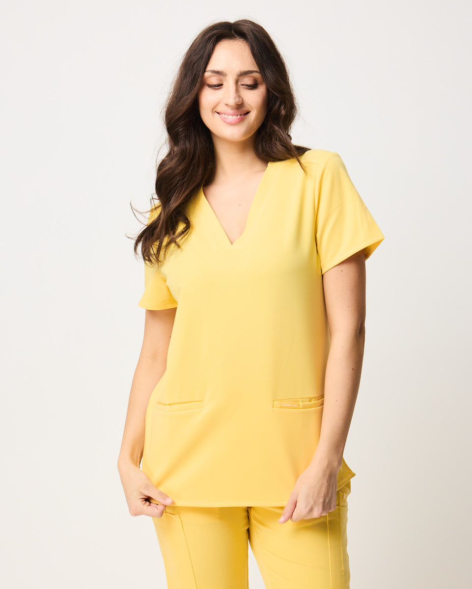 ELIZABETH Two Pocket Scrub Top - Meadow Yellow – Scrub Lab - Premium ...